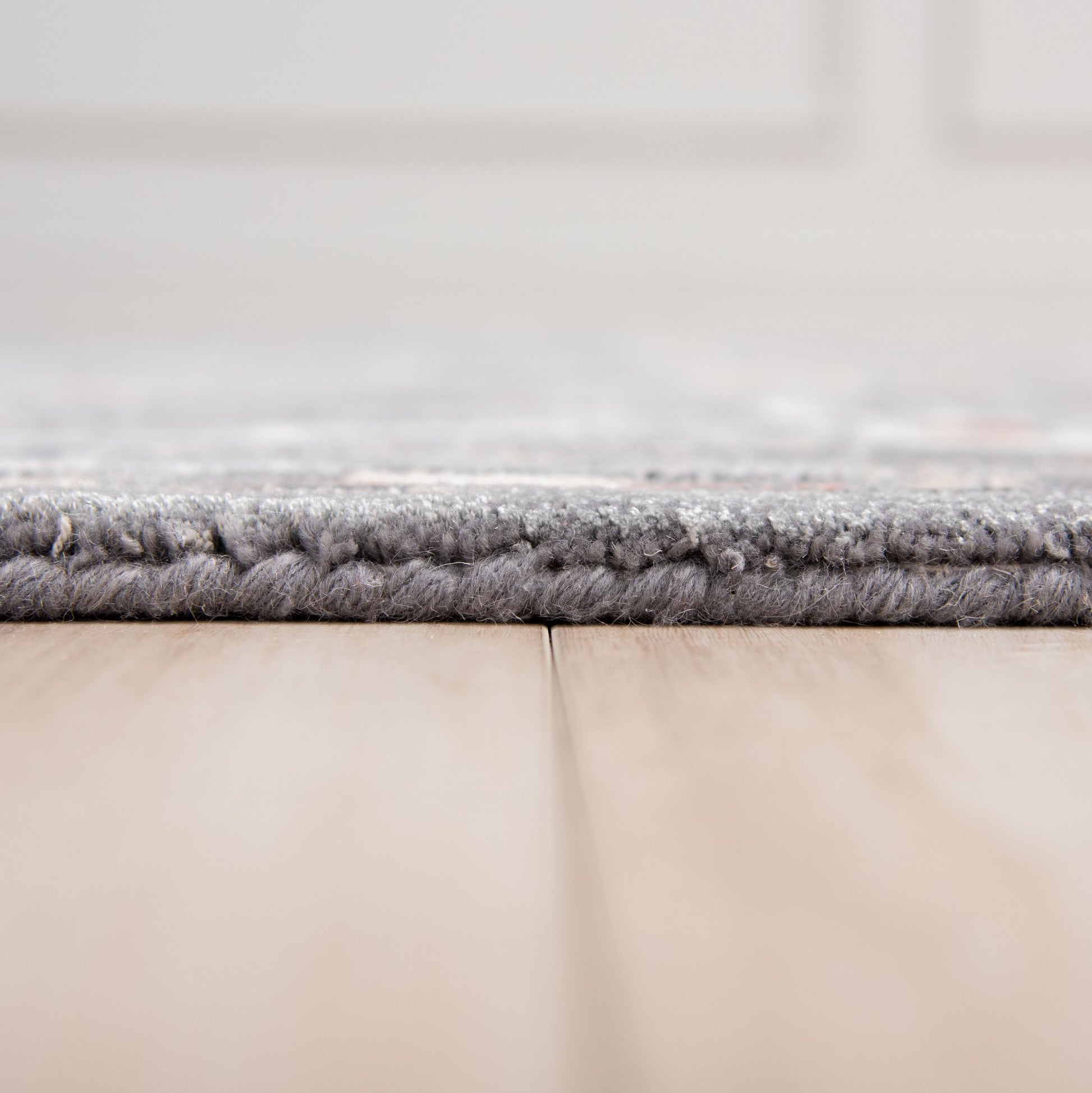 Sapphire SAH445 Gray Hand Tufted Rug - Rizzy – Rug Gallery Outlet